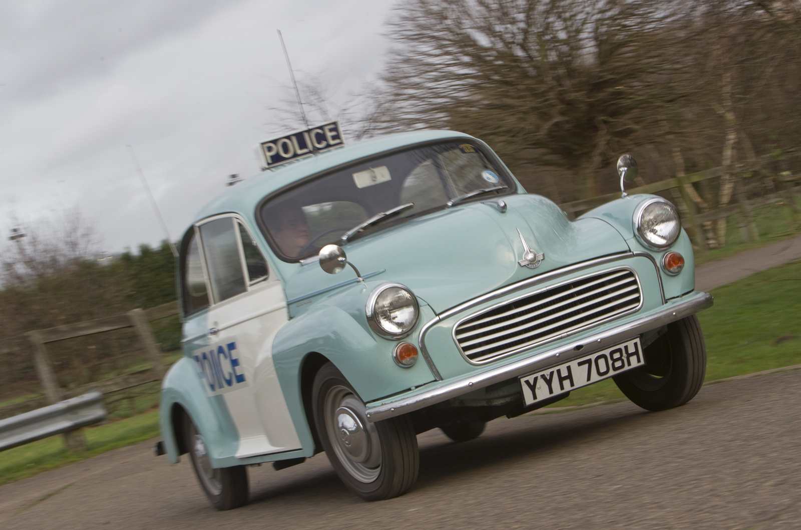 Vintage police cars: Morris Minor | Autocar