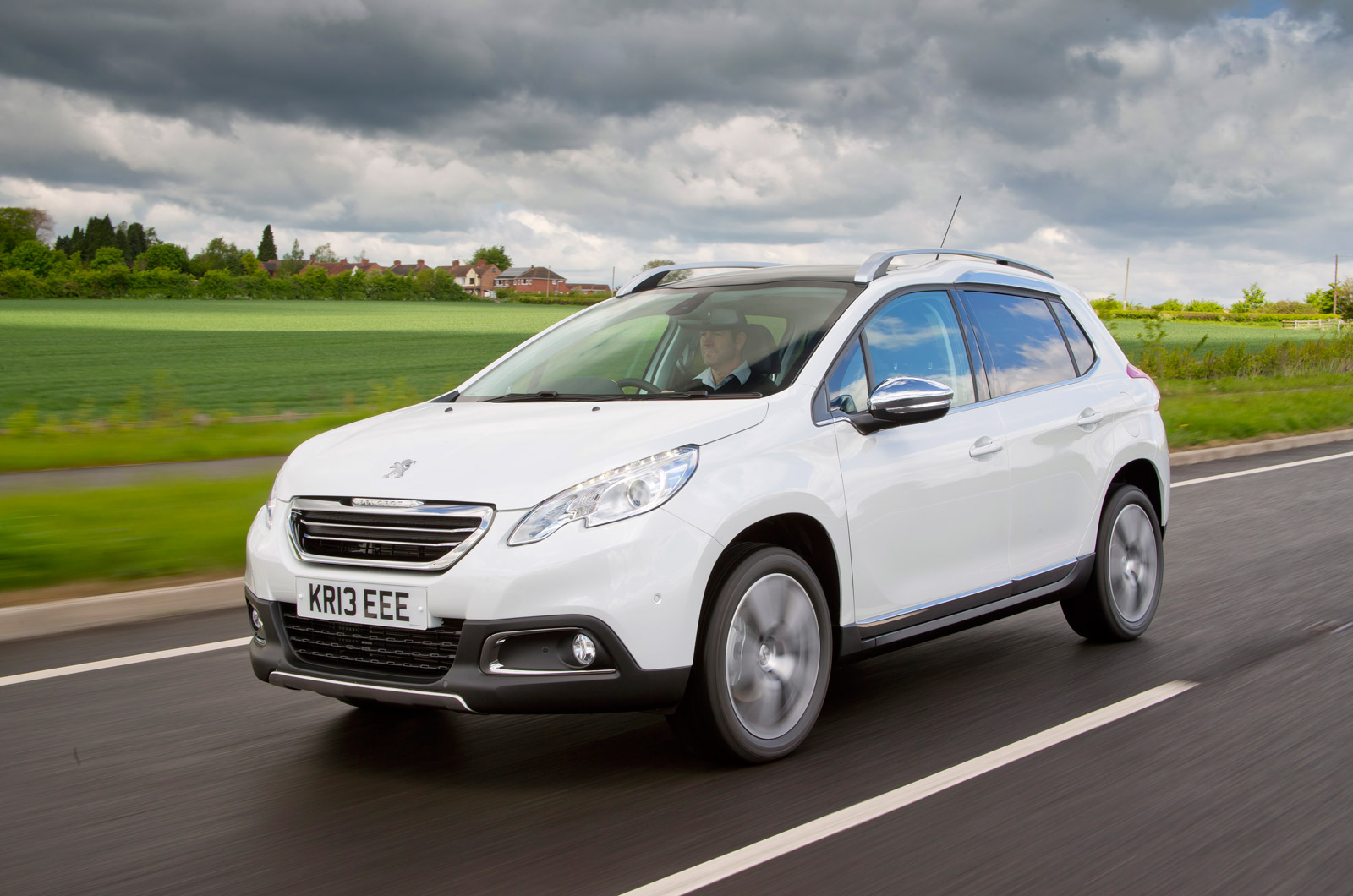 Peugeot 2008 1.6 e-HDi 92 Allure first drive