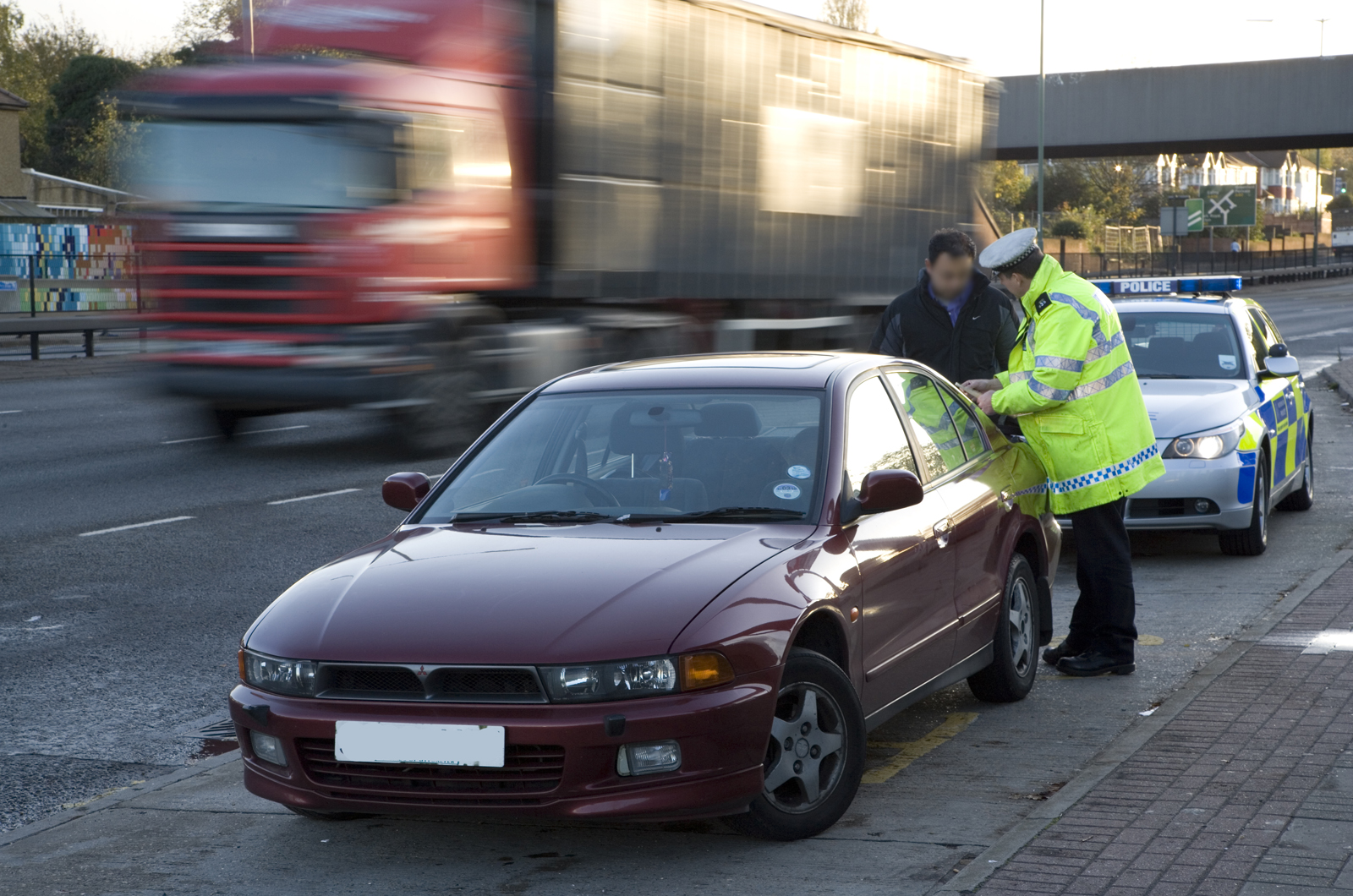 Autocar joins the traffic police | Autocar