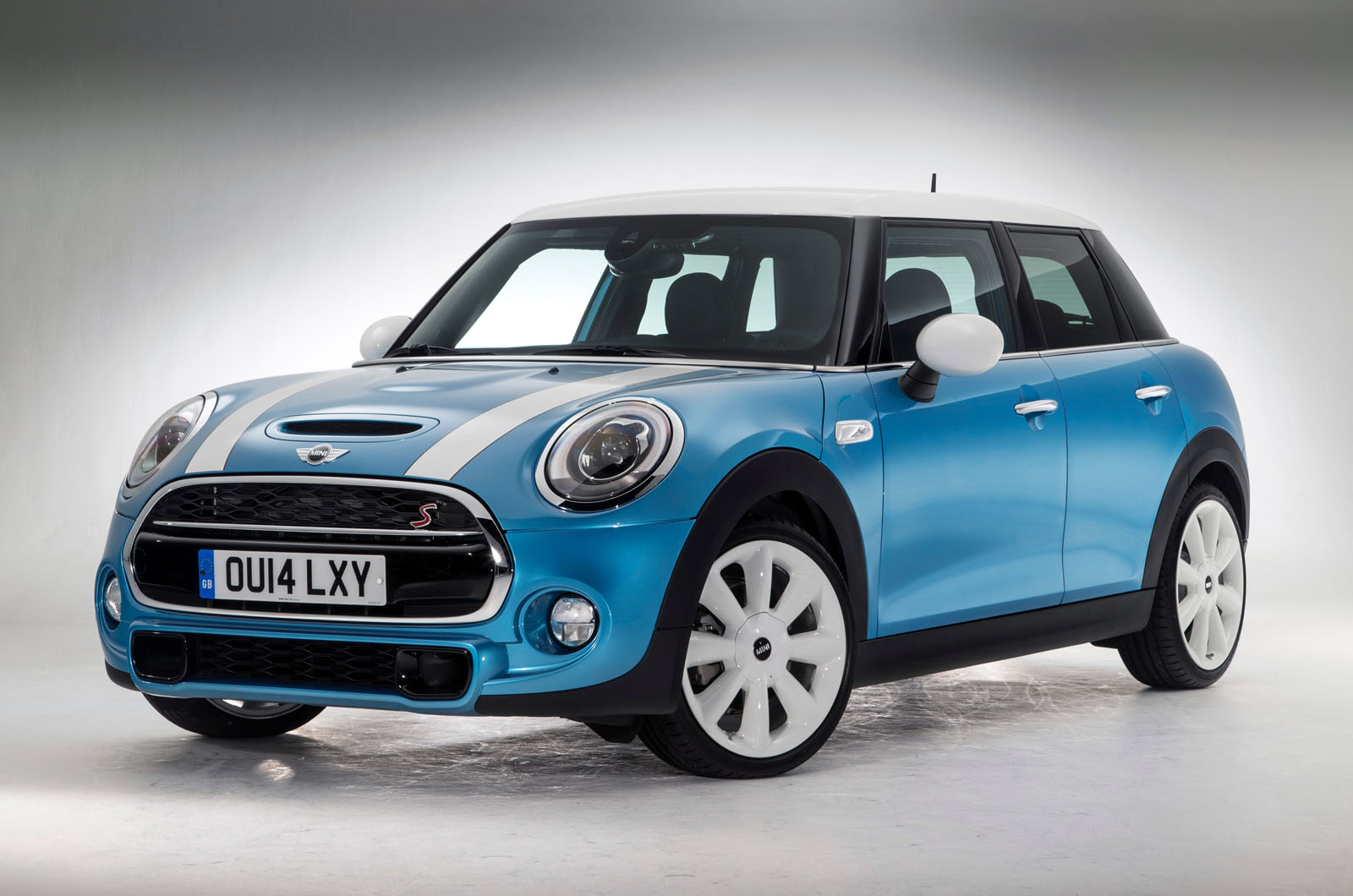 New five-door Mini hatchback revealed – exclusive studio pictures | Autocar