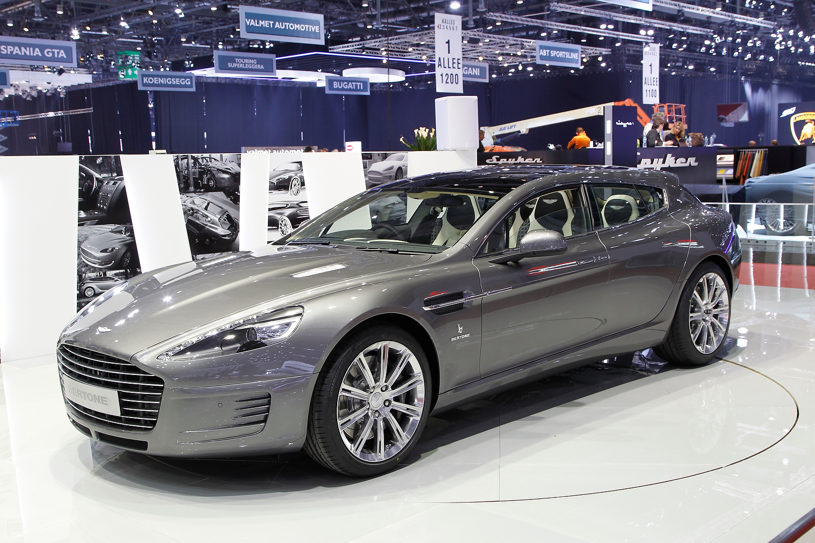 Geneva motor show 2013: Bertone Jet 2+2 Aston Martin Rapide shooting ...