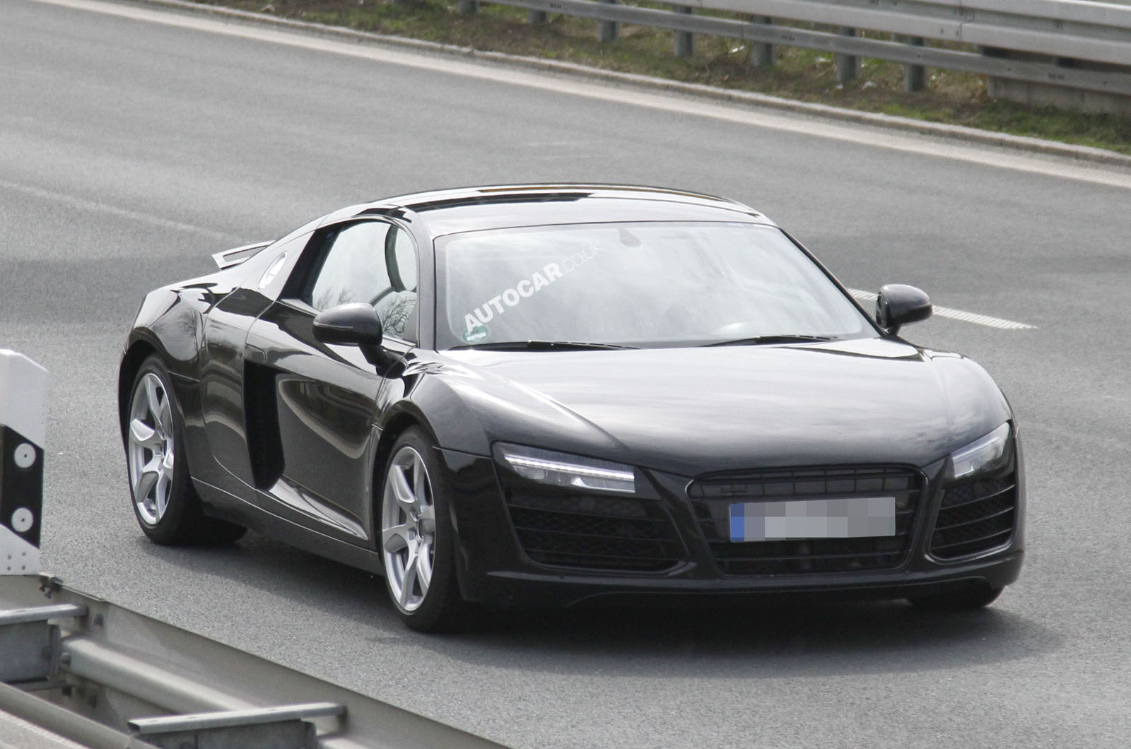 Audi R8 gets dual-clutch ’box | Autocar