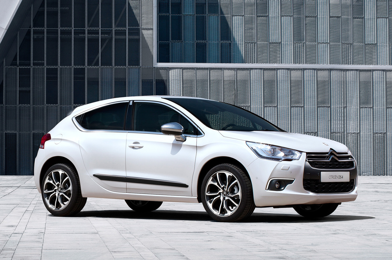 Paris motor show 2010: Citroën DS4 | Autocar
