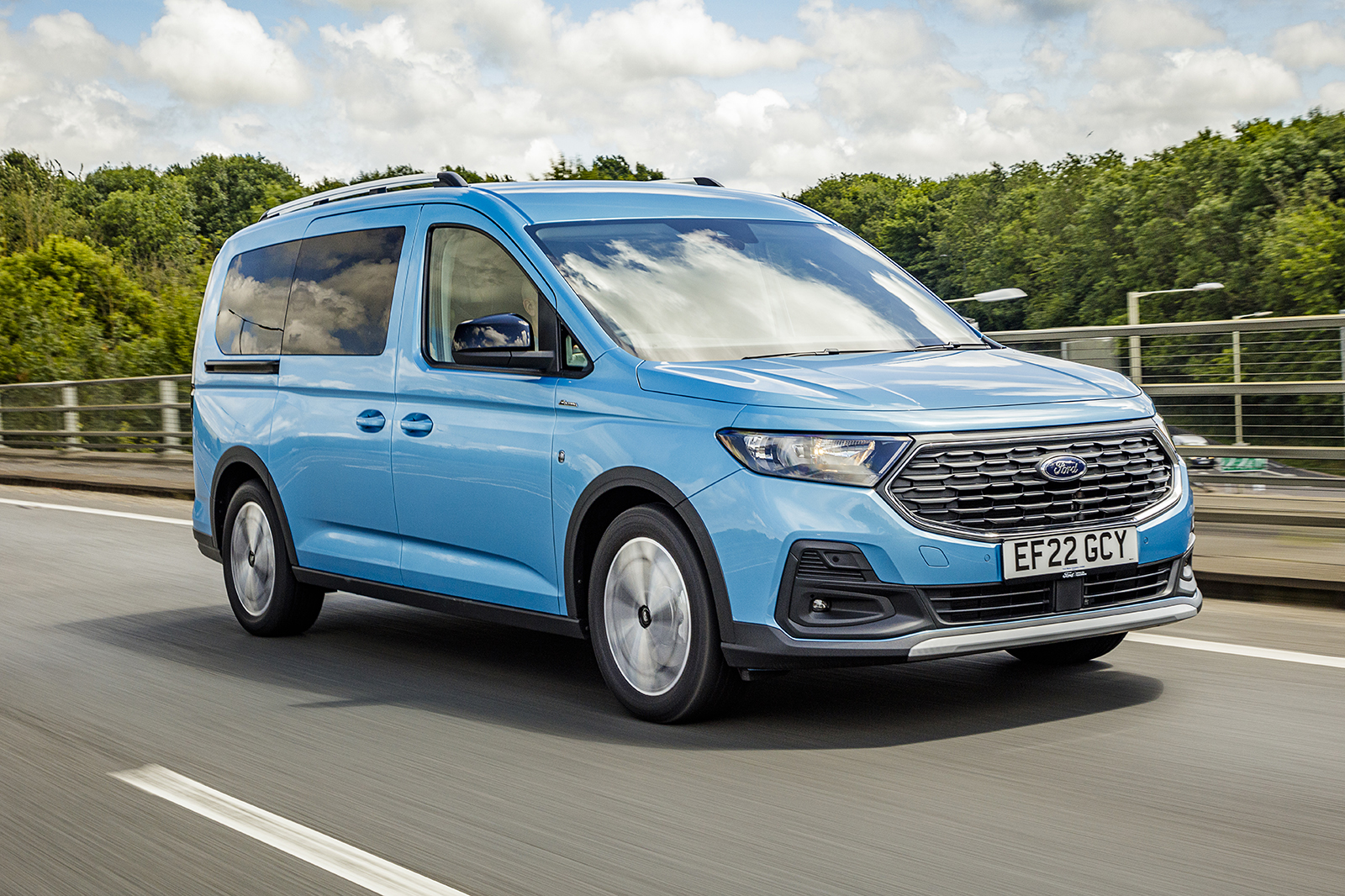 Ford Tourneo Grand Connect - Der Auto Blog Ford Tourneo Grand Connect - Der Auto Blog