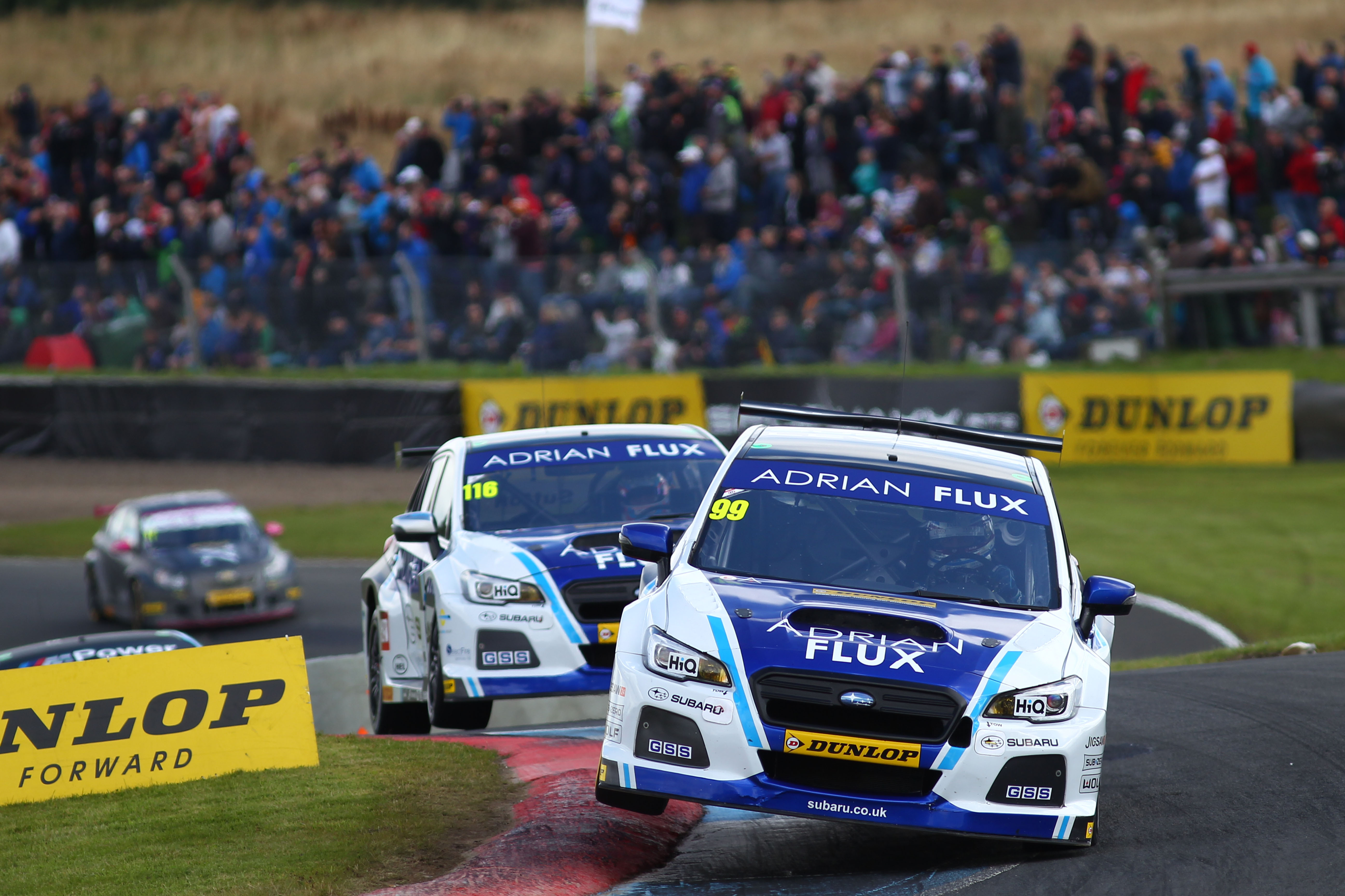 BTCC 2017: Subaru pair Plato and Sutton dominate at Knockhill | Autocar