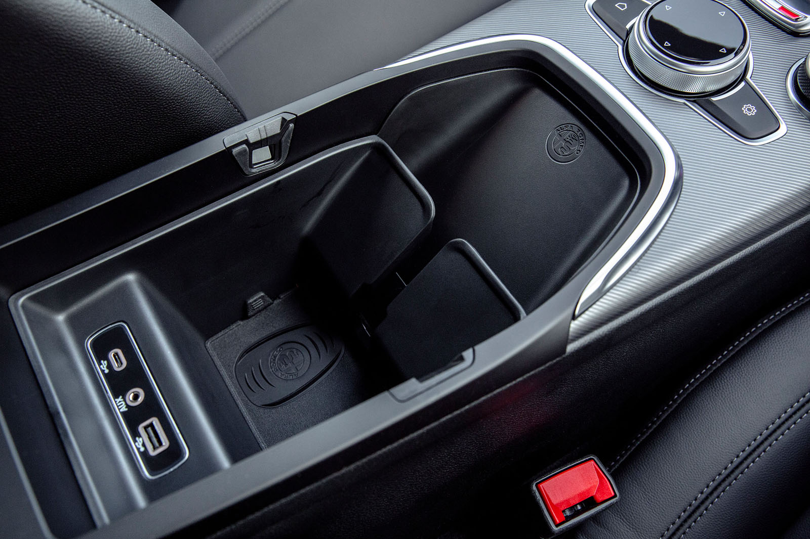 Apple CarPlay Wireless Adapter | Page 2 | Alfa Romeo Giulia Forum