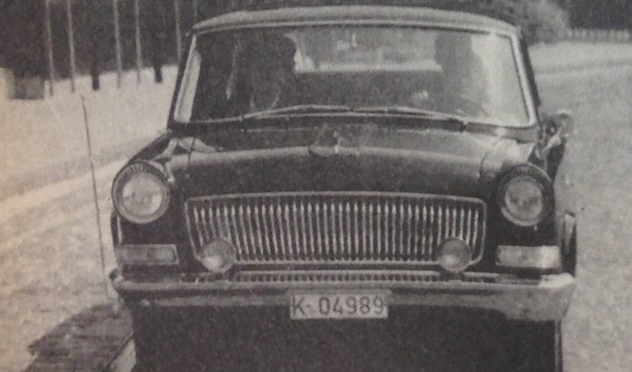 Throwback Thursday: testing the Chinese government's luxury limo in ...