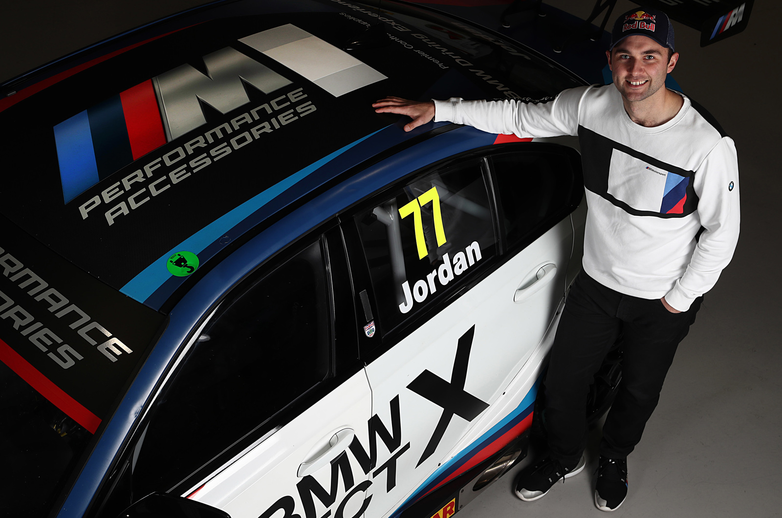 BMW retains champions Jordan and Turkington for 2020 | Autocar