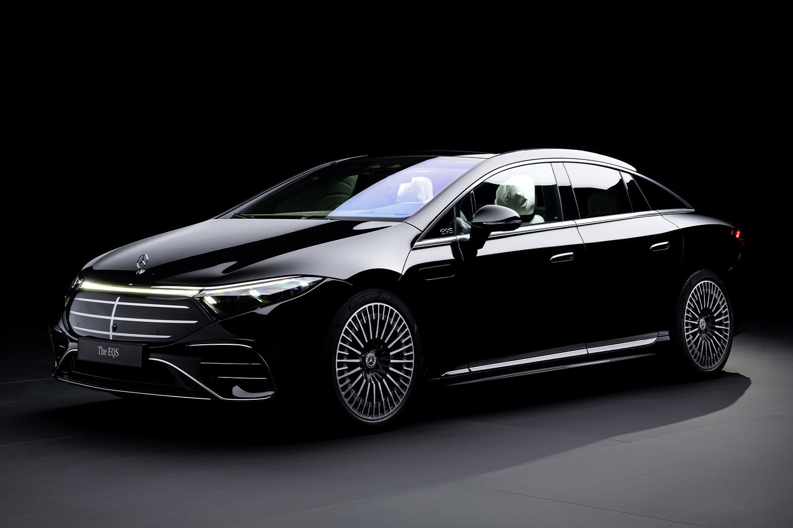 Mercedes-Benz EQS gains new face and 511-mile range | Autocar