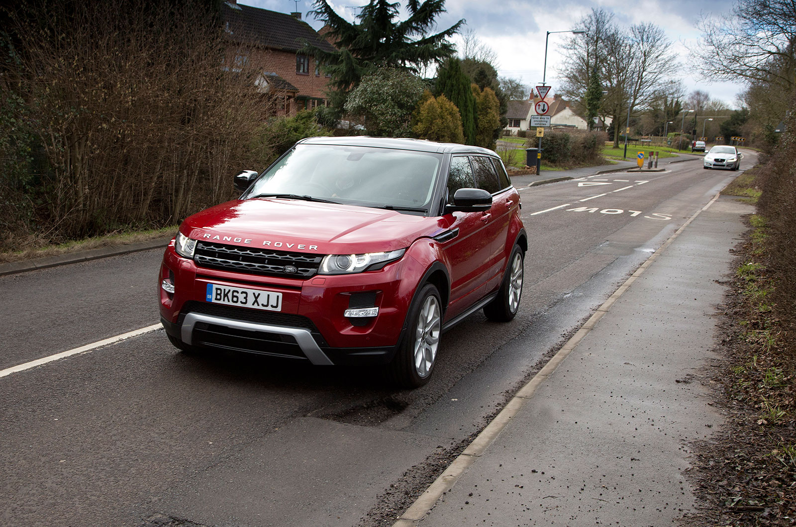 Pothole detection system showcased by Jaguar Land Rover | Autocar