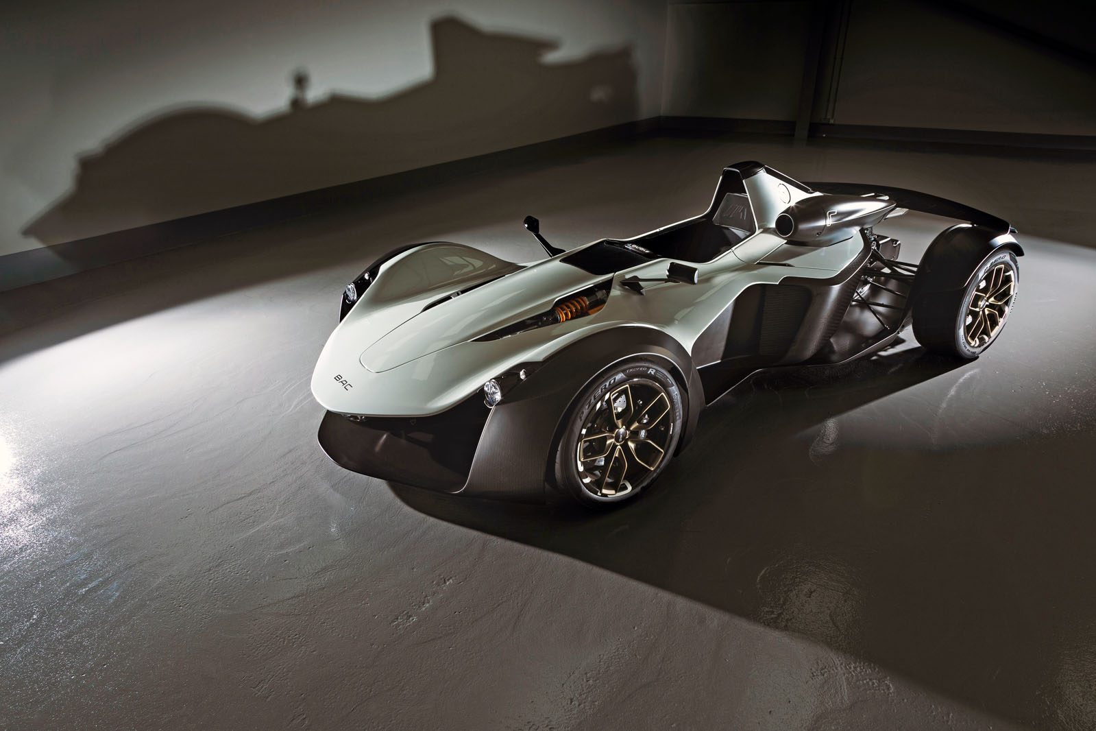 Carbon Lighter: under the skin of the BAC Mono R | Autocar