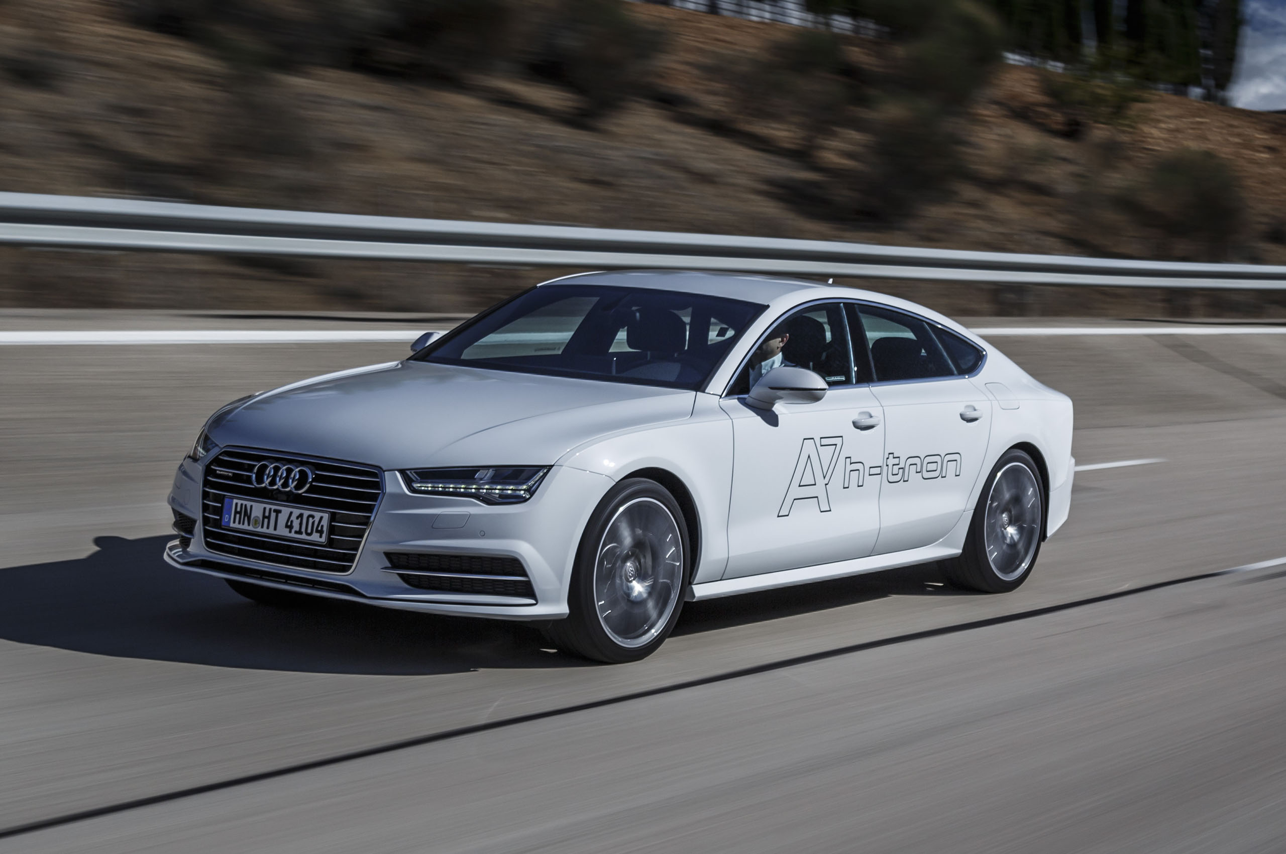 Driving the hydrogen-powered Audi A7 h-tron | Autocar