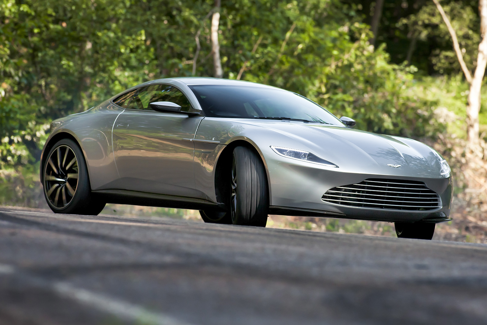 Aston Martin DB10 special - from Gaydon with love | Autocar