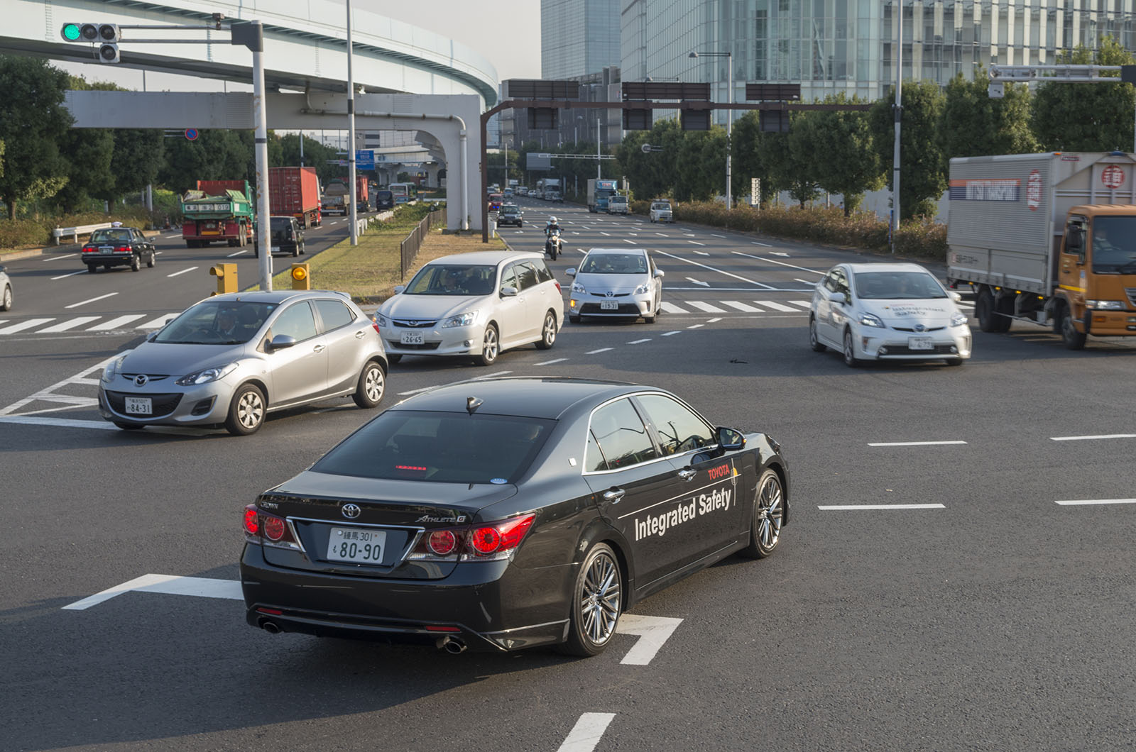 Toyota rolls out new vehicle-to-infrastructure connectivity system ...