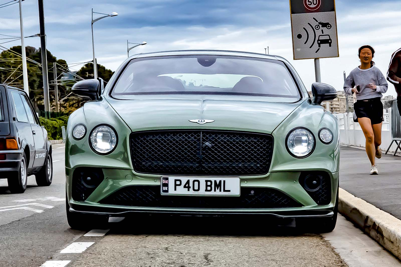 Ultimate GT? 820 miles in 12 hours with the Bentley Continental | Autocar