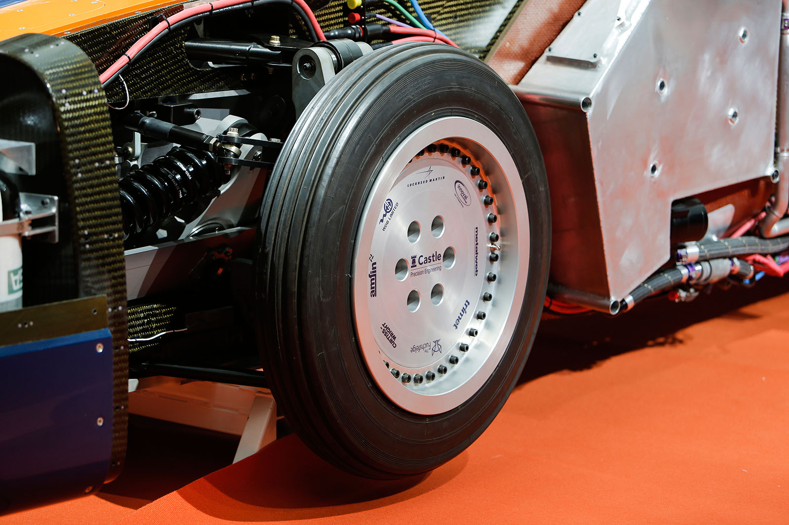 Thrust Ssc Wheels Bloodhound SSC Aims For 1,000 Mph Land Speed Record