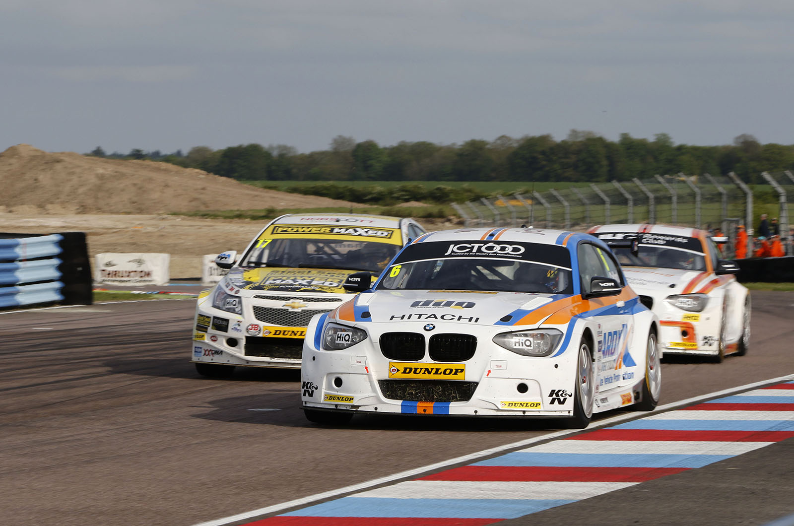 Dunlop to introduce new specification BTCC tyre at Oulton Park | Autocar