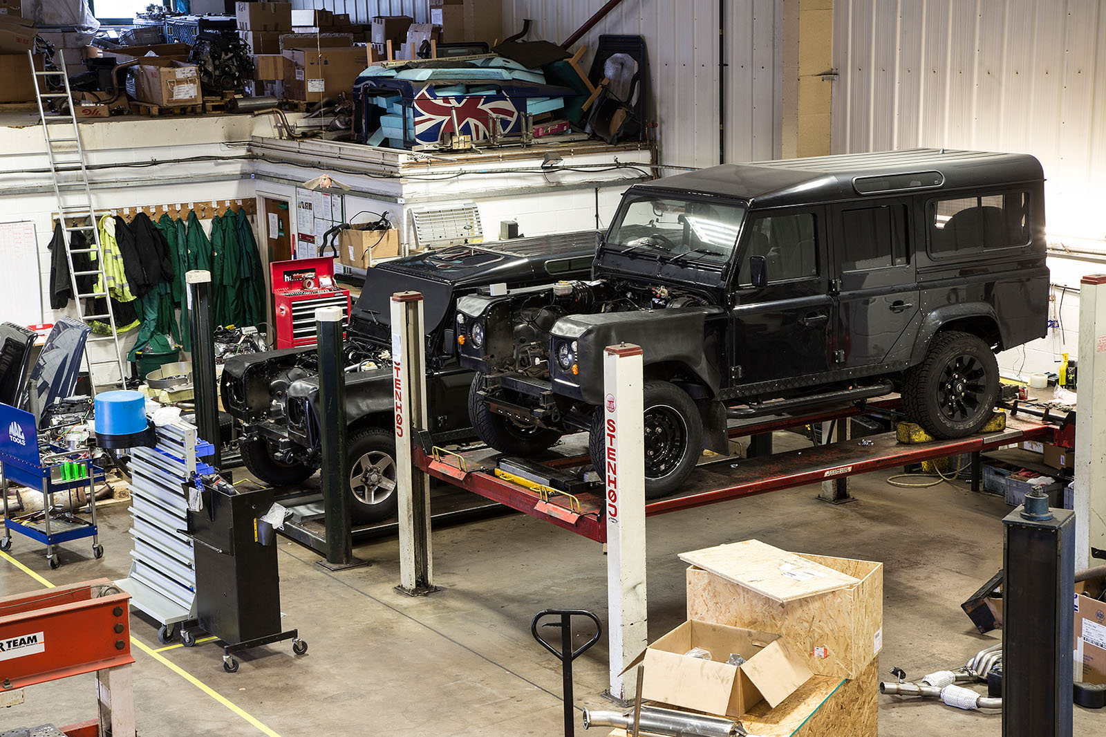 Land Rover Defender: meeting the man behind JE Motorworks | Autocar