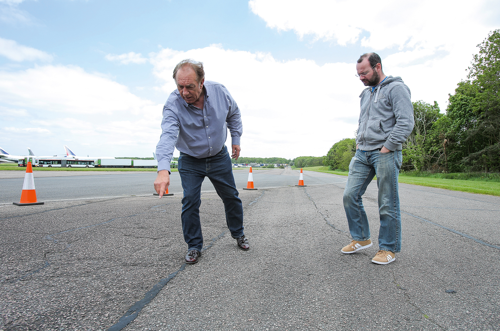 How to drive like an F1 racer | Autocar