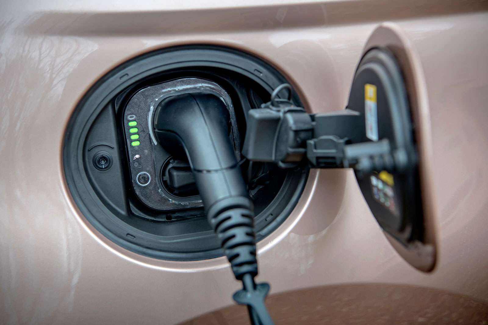 Plug-in Car Grant extended by 18 months for dealer orders | Autocar
