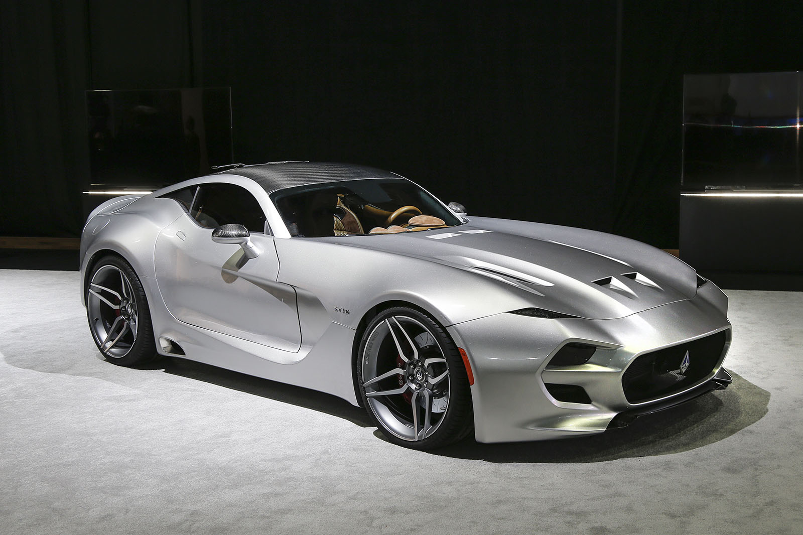 218mph Force 1 supercar revealed | Autocar