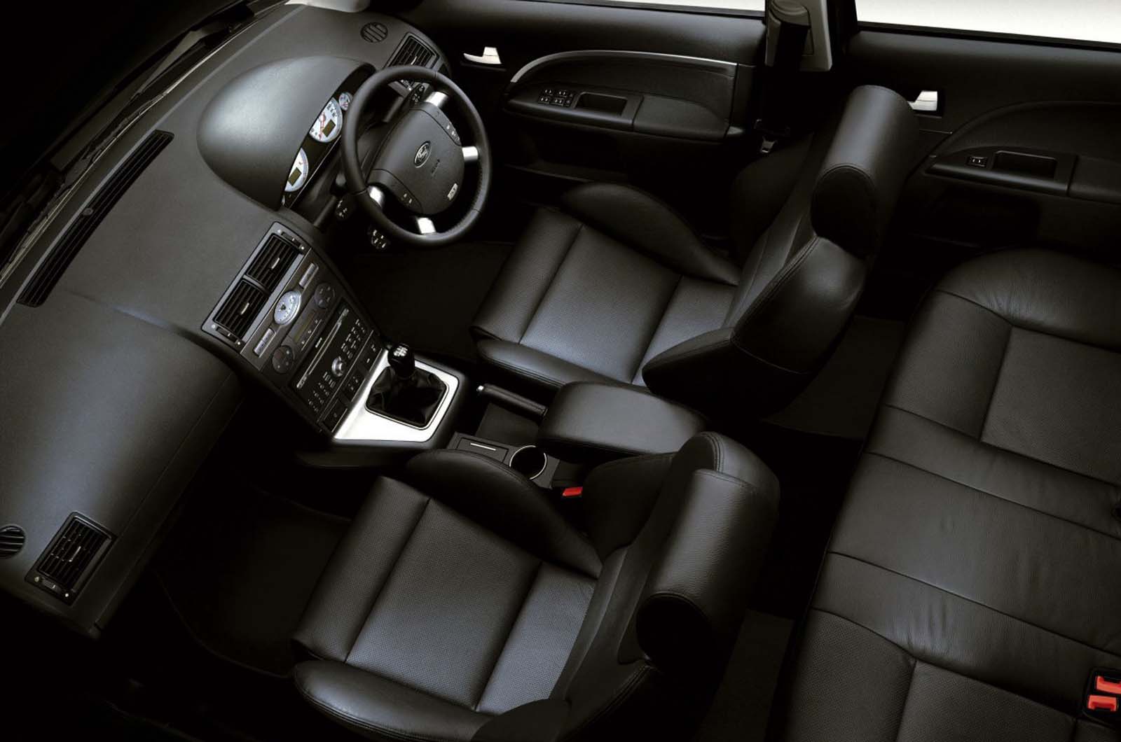 White 2008 Ford Mondeo Interior