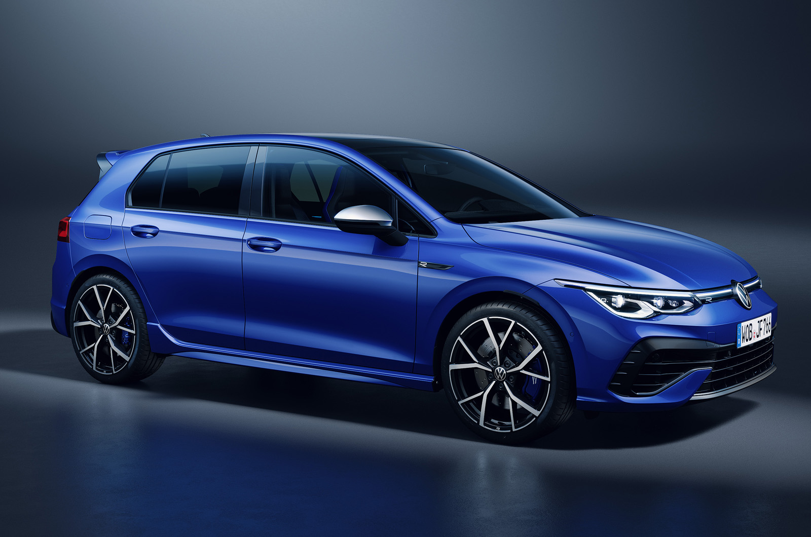 New Volkswagen Golf R brings 316bhp, costs £39,270 | Autocar