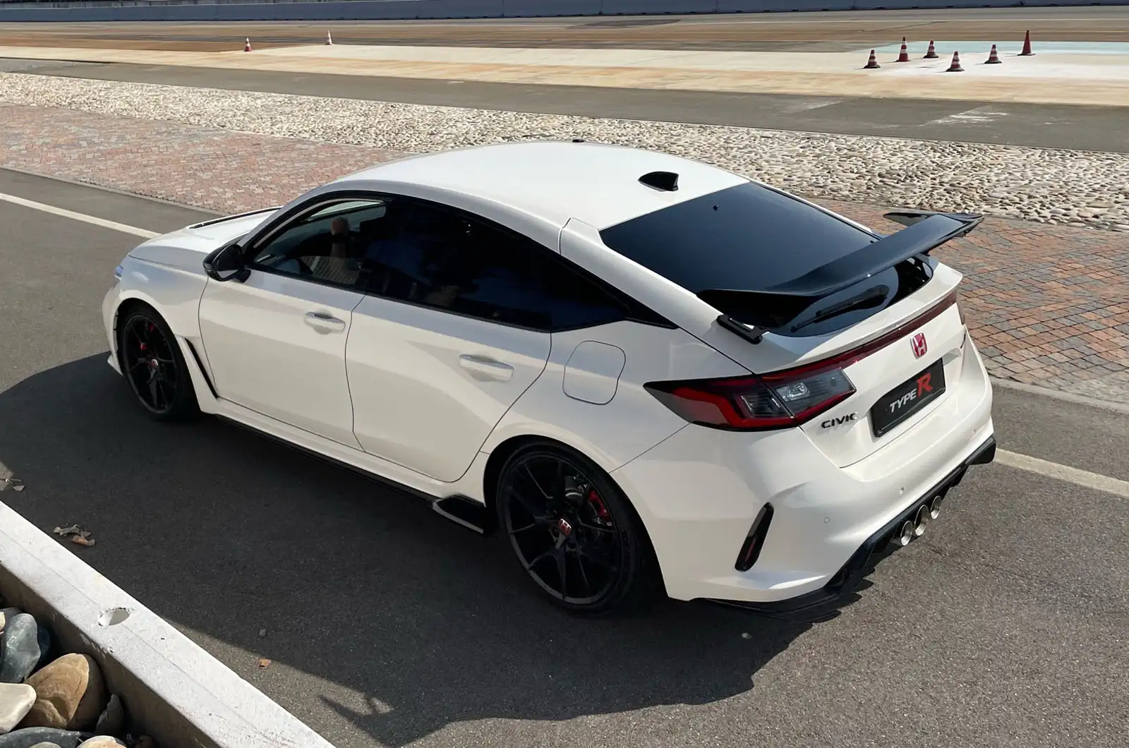 Ek Hatch Type R Wing