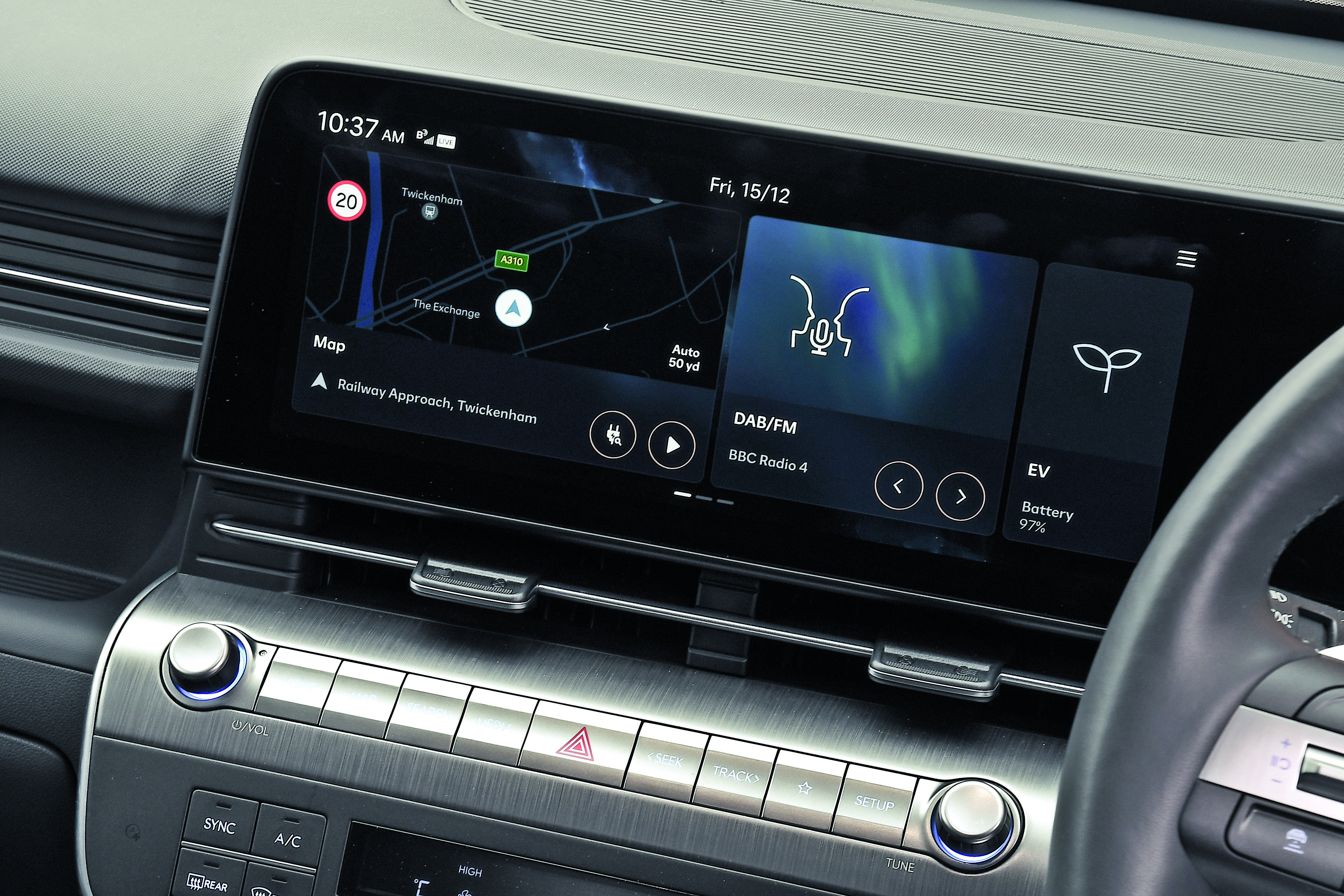 Hyundai: bigger touchscreens coming but always the “right size” - WSG ...