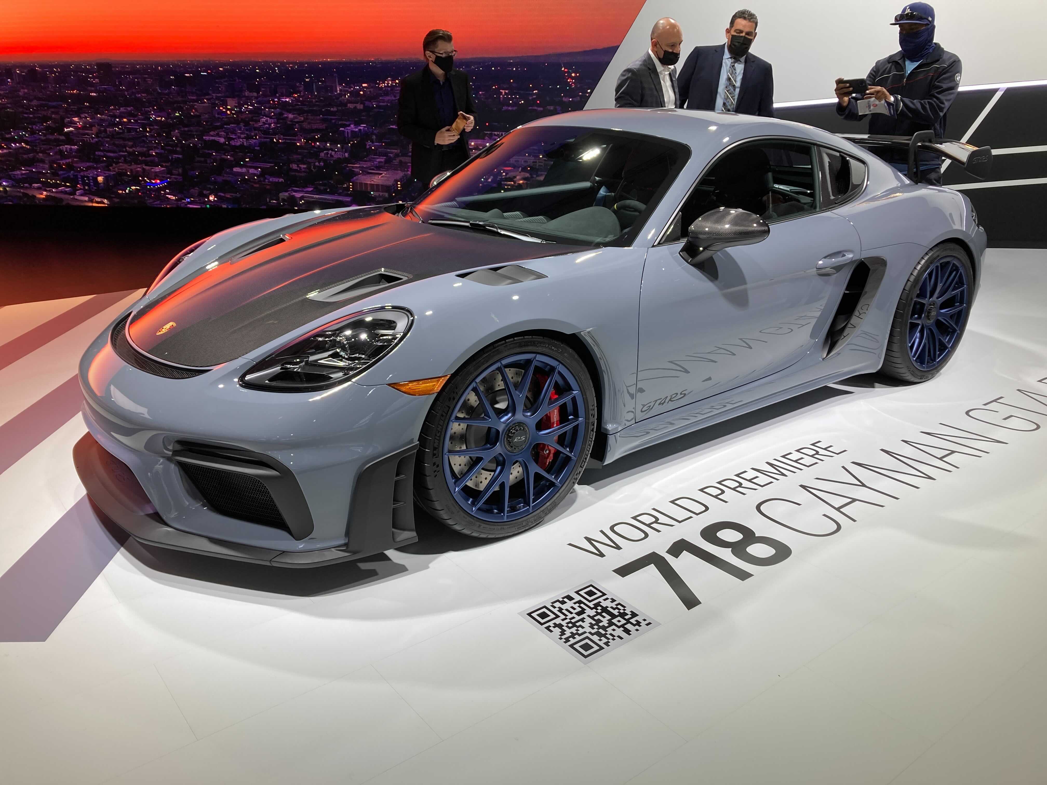 New Porsche 718 Cayman GT4 RS is 493bhp track weapon | Autocar