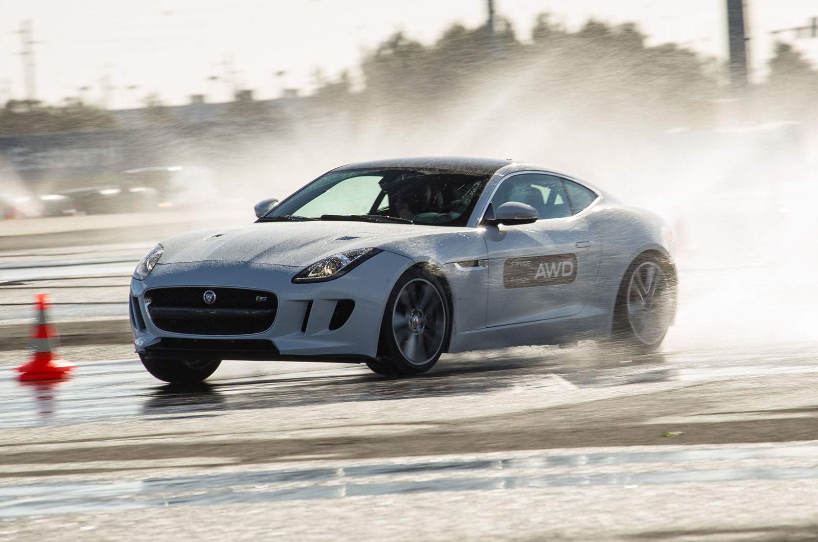 2015 Jaguar F-Type R AWD Coupé first drive | Autocar