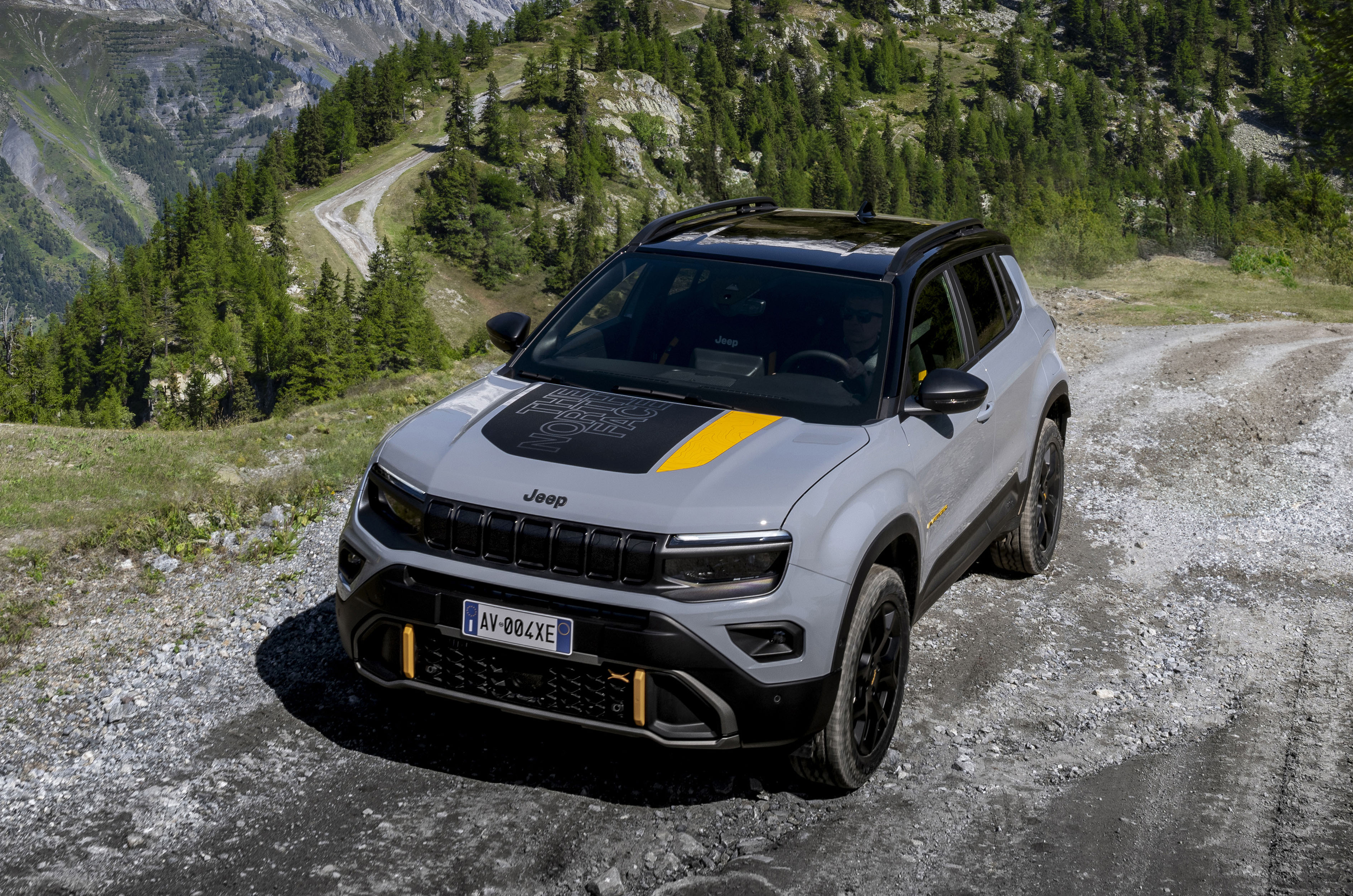 AWD Jeep Avenger 4xe launched in UK from £30,999 - WSG Consumer Knowledge Hub