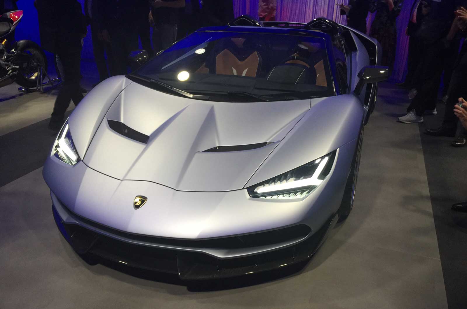 Lamborghini Centenario Roadster makes public debut in Paris | Autocar