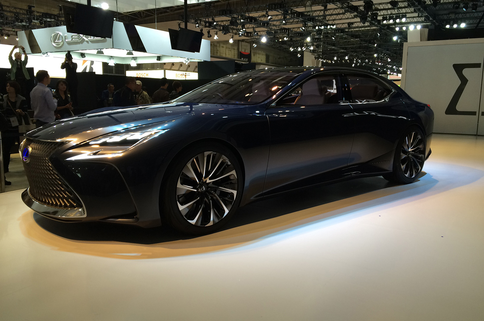 Lexus LF-FC Hydrogen Fuel-cell Concept Revealed Autocar India | atelier ...