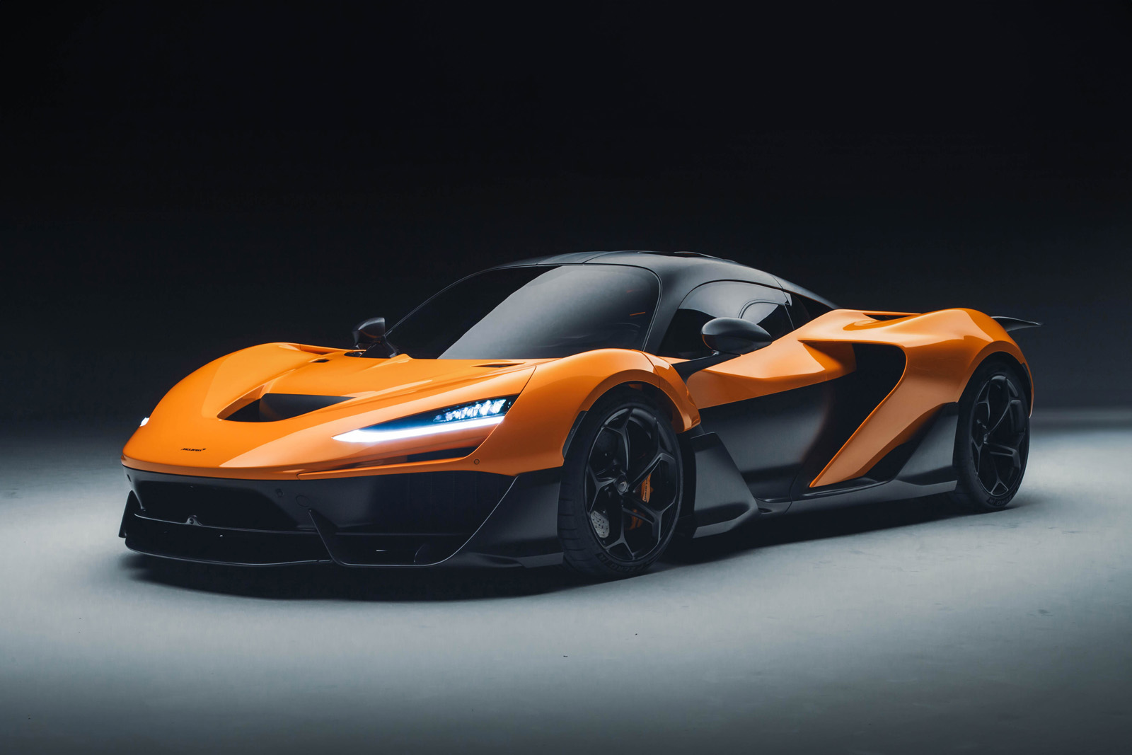 McLaren W1 succeeds P1 with 1258bhp V8 hybrid powertrain - WSG Consumer ...