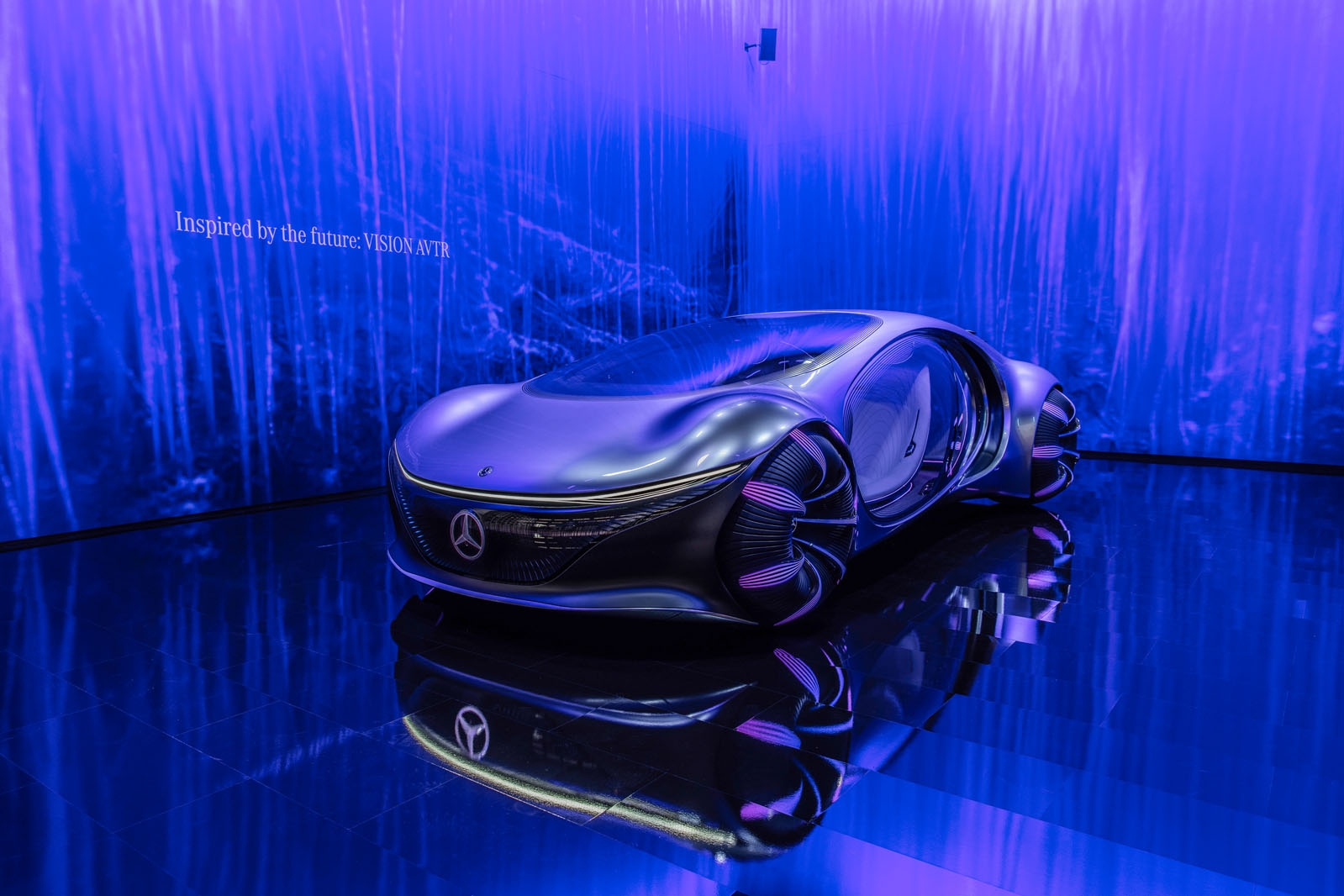 Mercedes Benz Reveals Futuristic Vision Avtr Concept Autocar