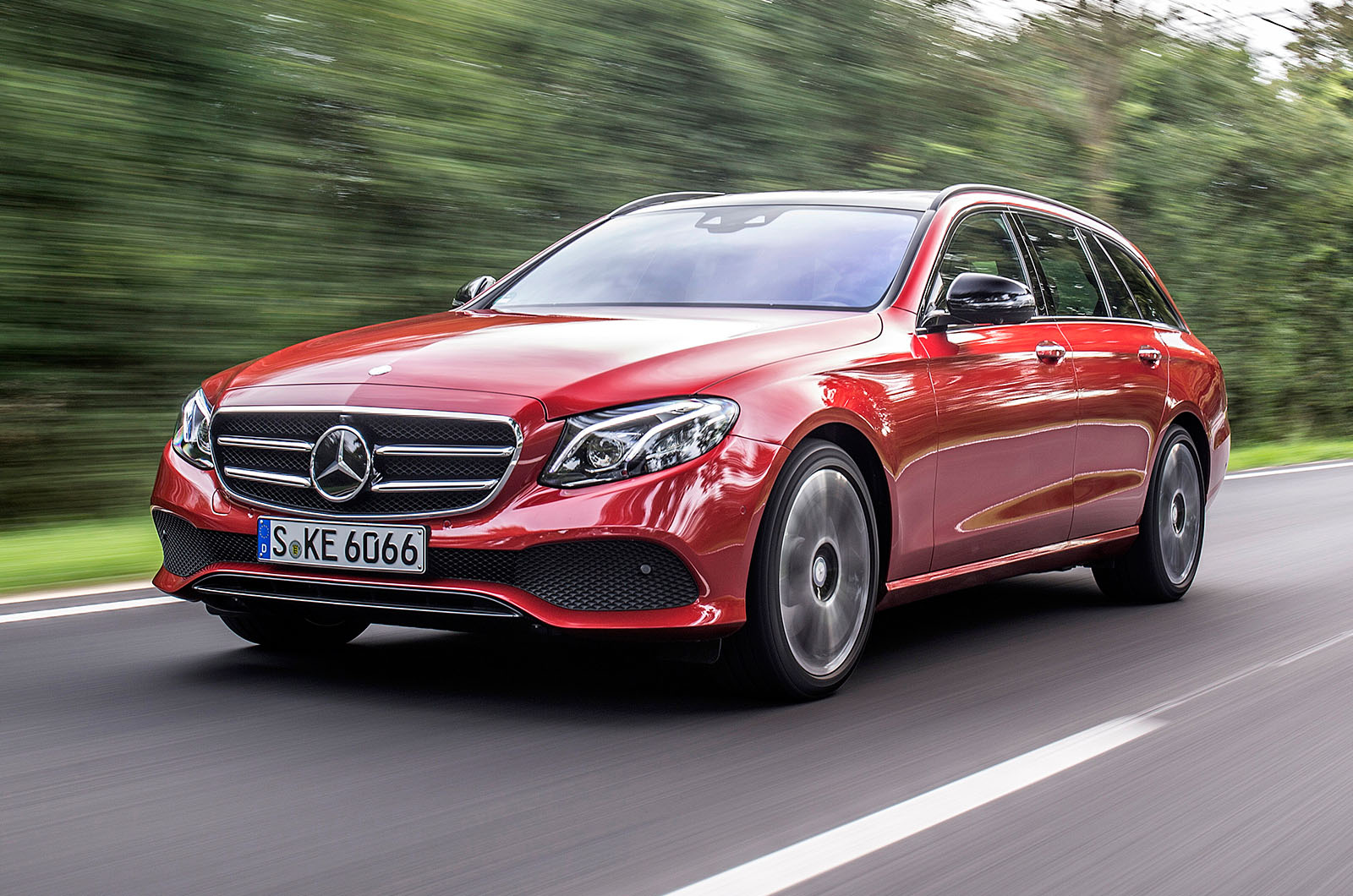 2016 Mercedes-Benz E220 d Estate AMG Line first drive | Autocar