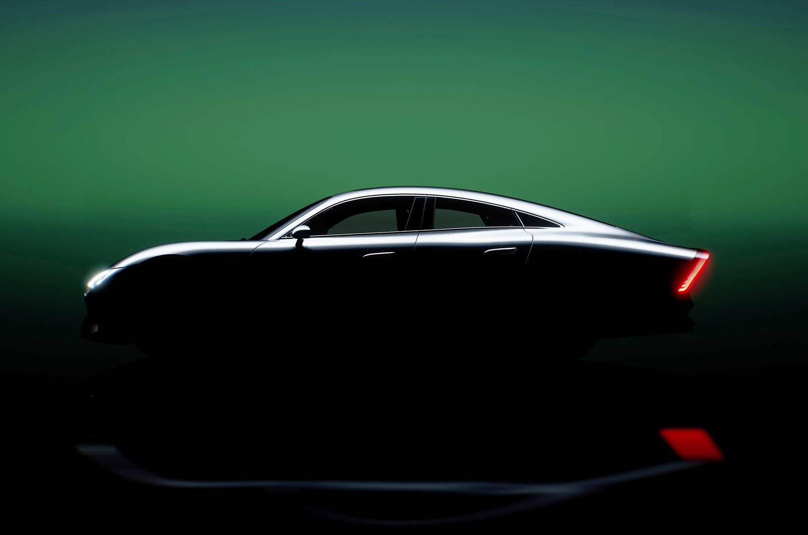 Mercedes Benz Vision Eqxx 620 Mile Ev To Arrive On 3 January Autocar