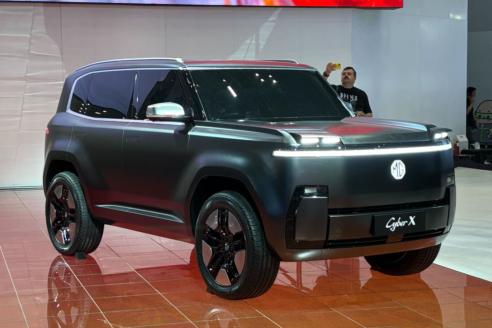 MG Cyber X SUV: New Design Revealed at Shanghai Auto Show