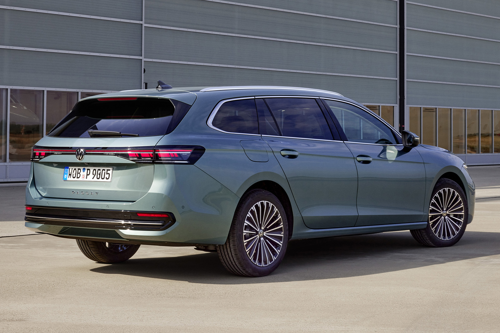 2022 Vw Passat Wagon Europe