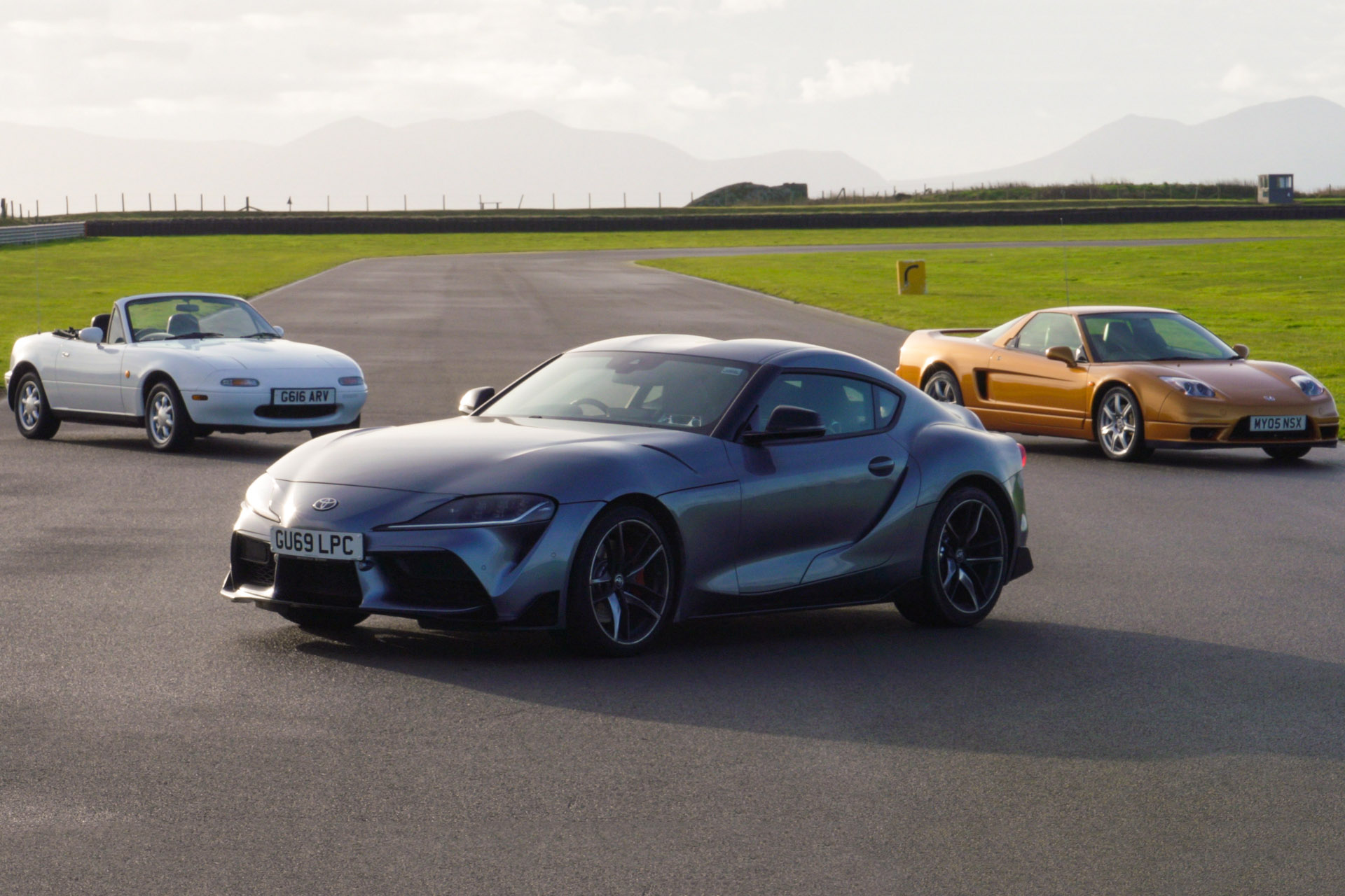 2019 Toyota Supra meets mk1 Mazda MX-5 and Honda NSX: Autocar Heroes ...