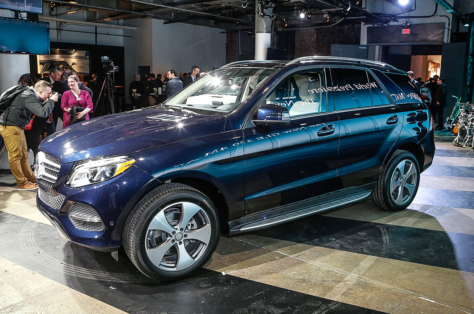 2015 Mercedes-Benz GLE revealed