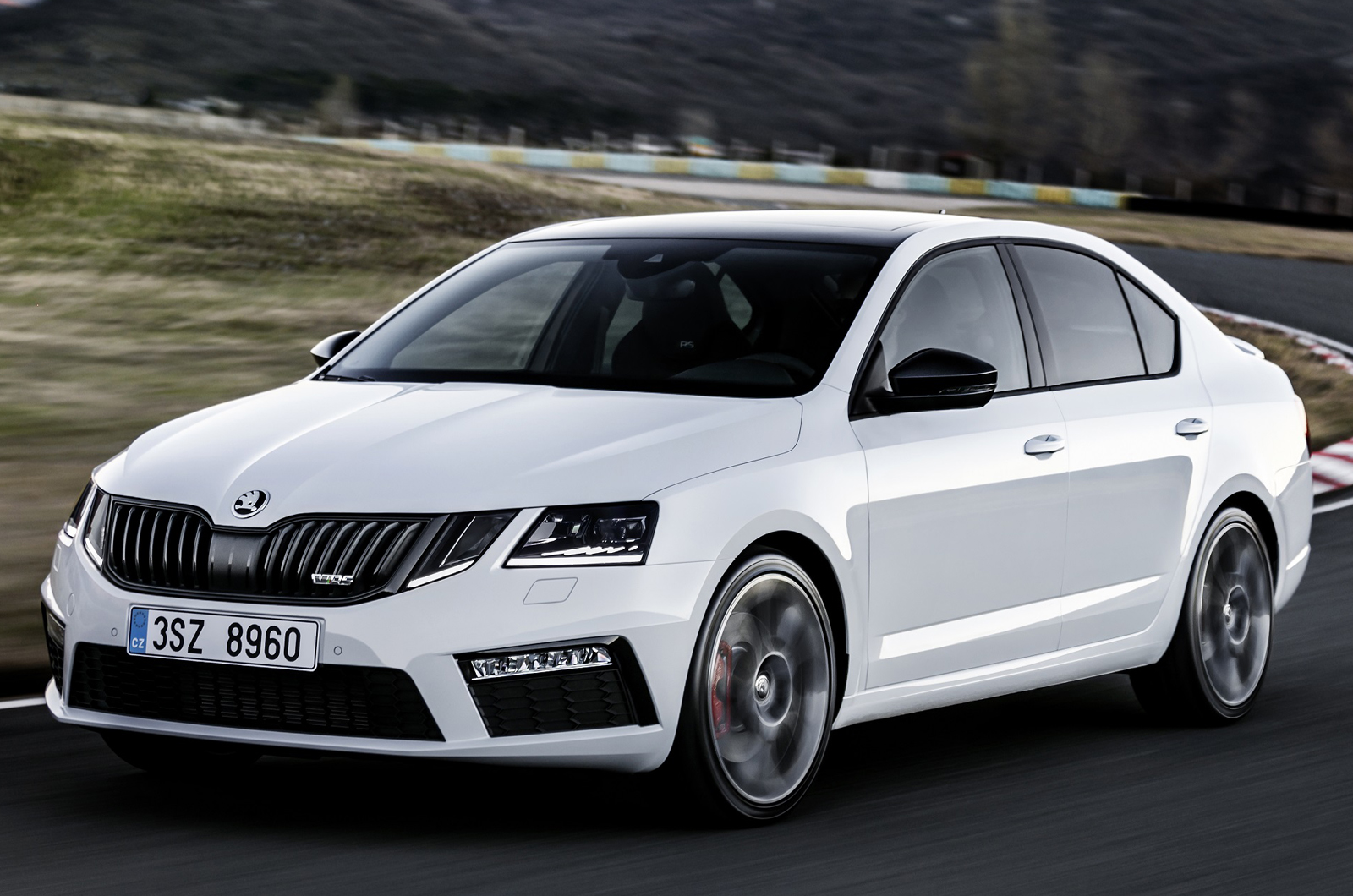 Facelifted Skoda Octavia vRS revealed | Autocar