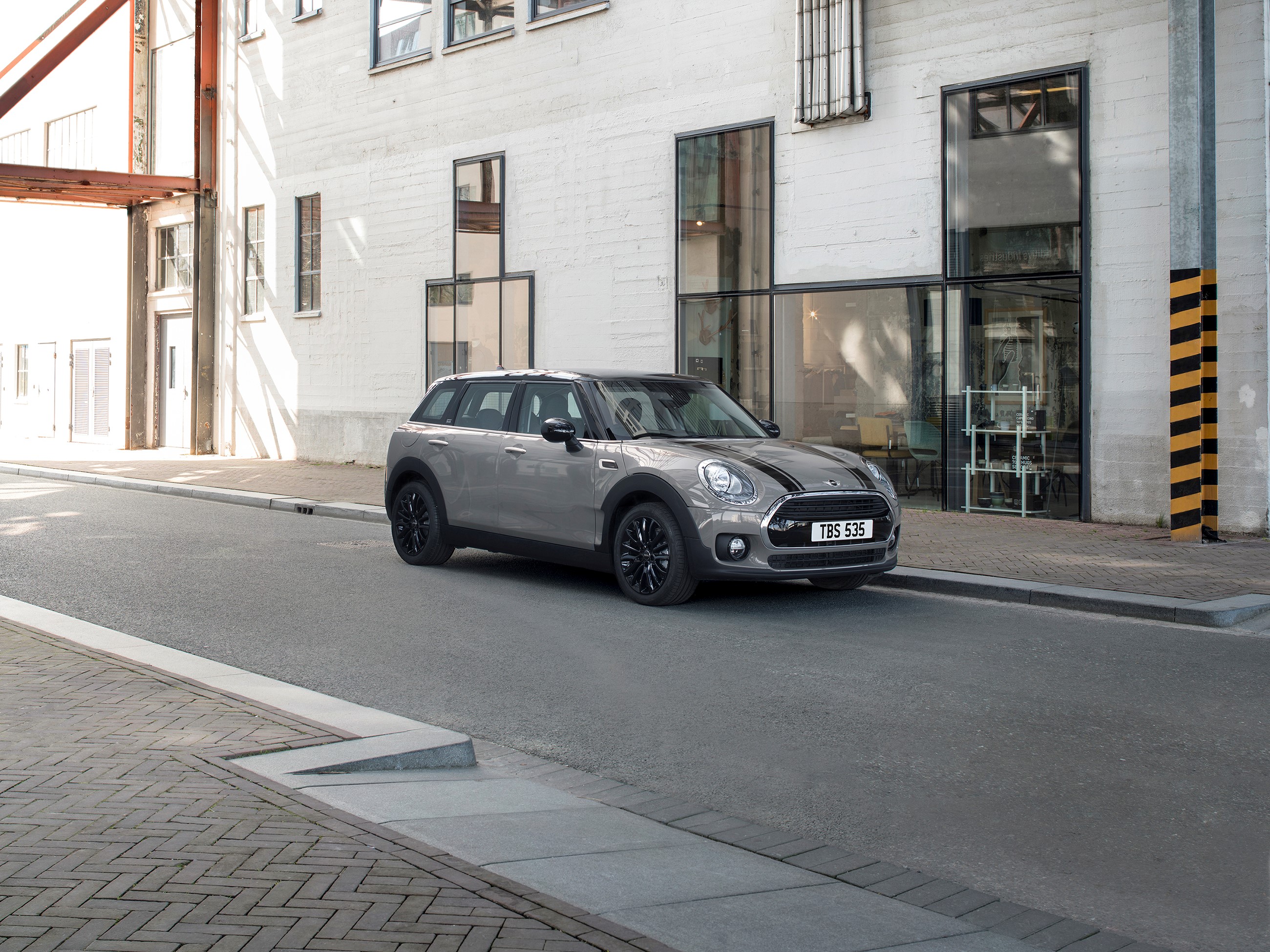 Mini Clubman Black Pack launched as UK-only exclusive | Autocar
