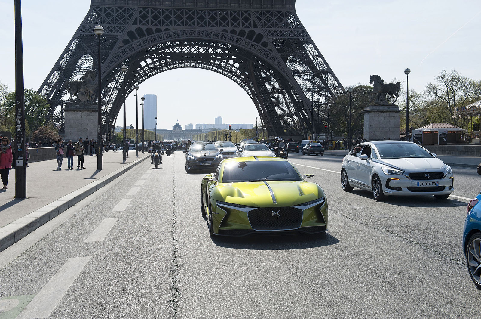 DS E-Tense Concept out in Paris after boss hints at production | Autocar