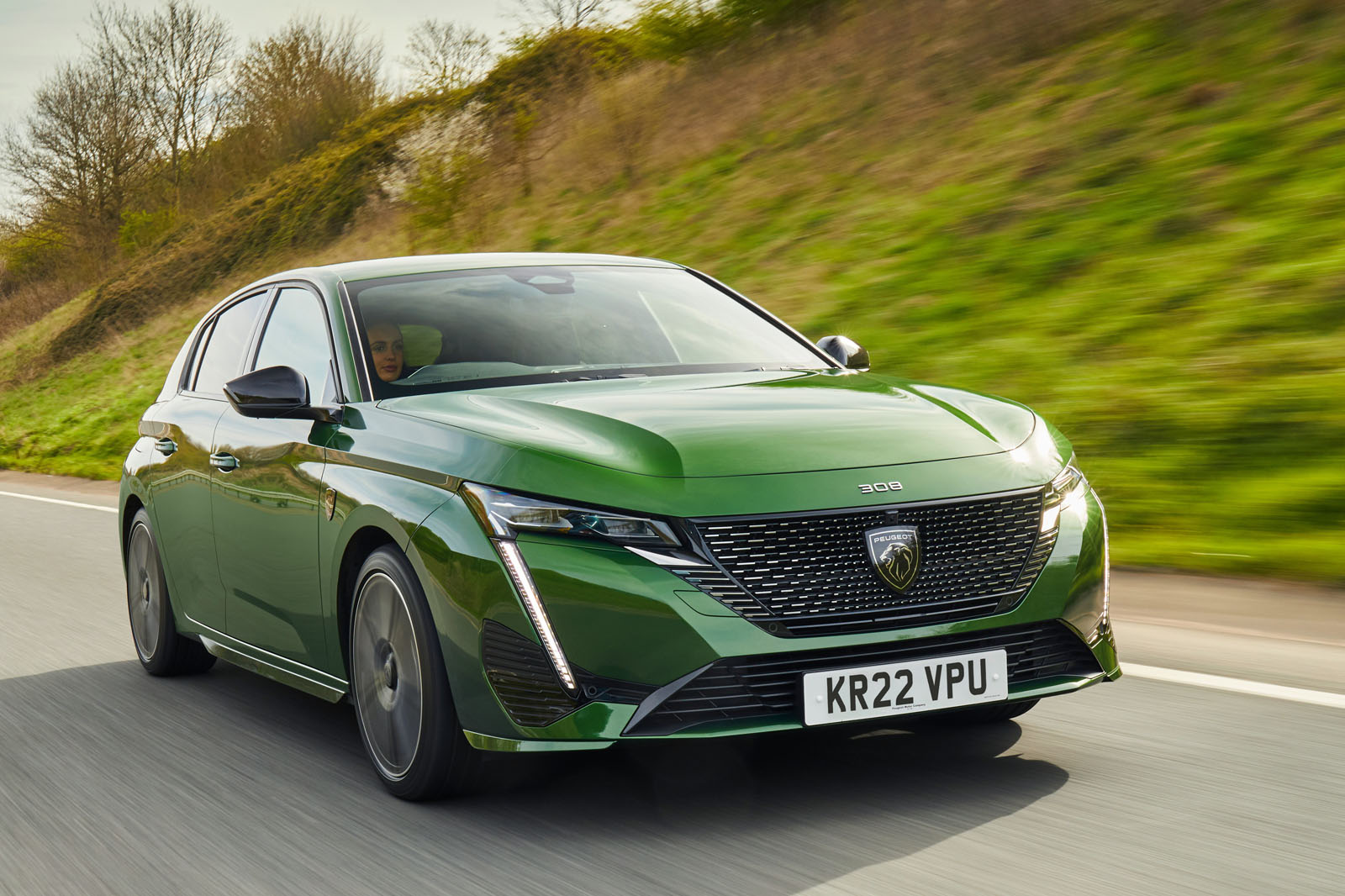 Peugeot 308 1.6 Hybrid 225 GT Premium 2022 UK first drive | Autocar