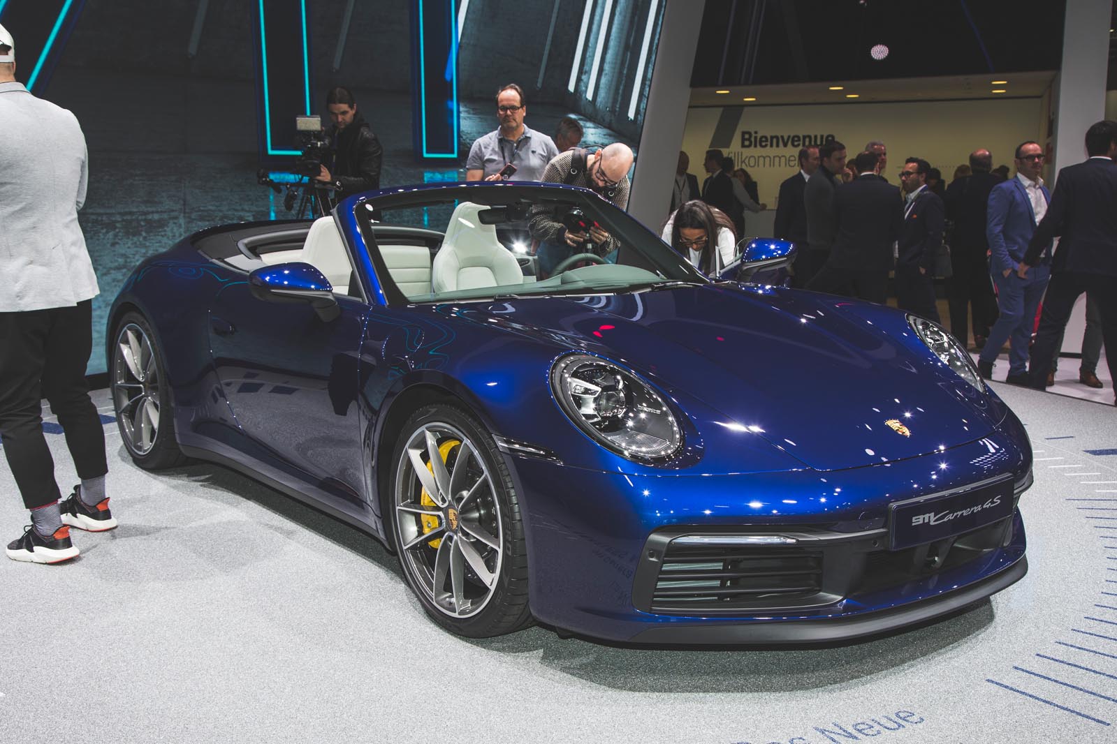 New 190mph Porsche 911 Cabriolet makes public debut | Autocar