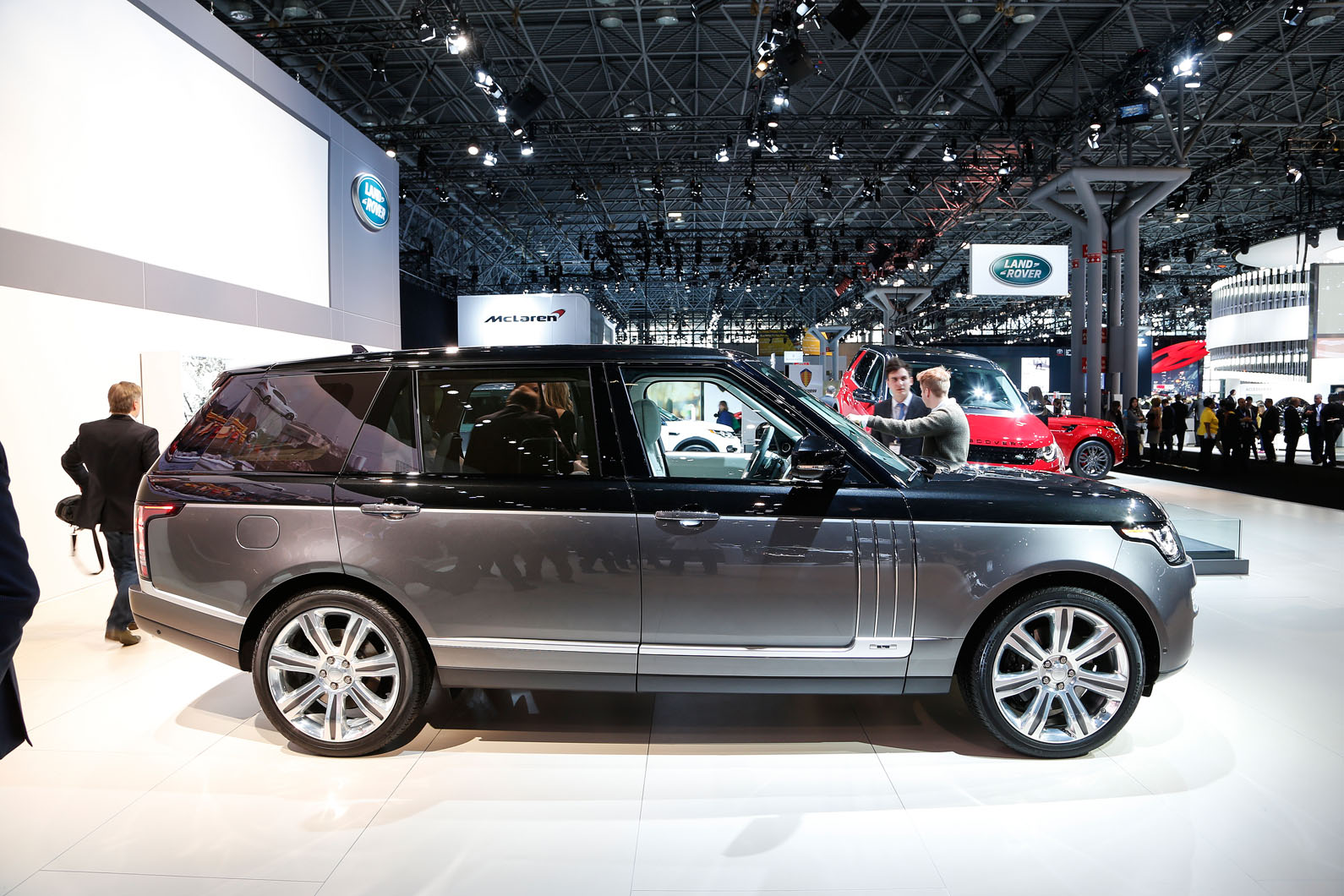 Super-luxury Range Rover SVAutobiography revealed | Autocar