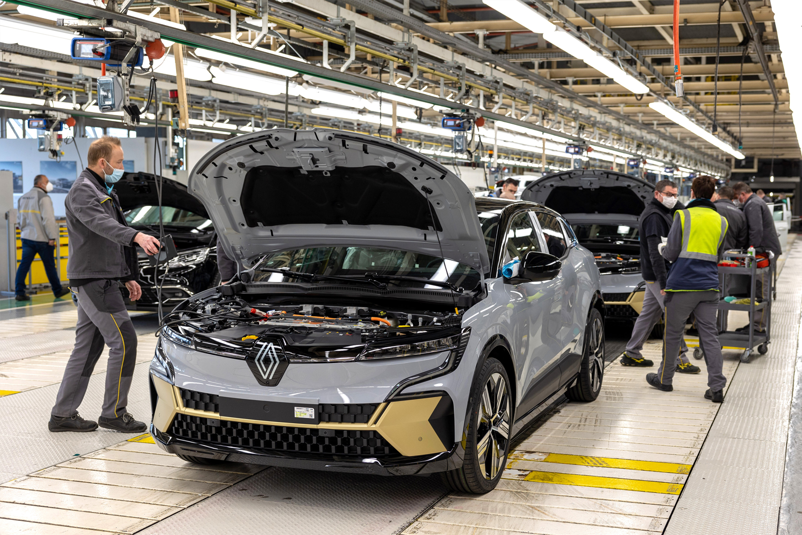 Renault puts France at centre of EV production plans | Autocar
