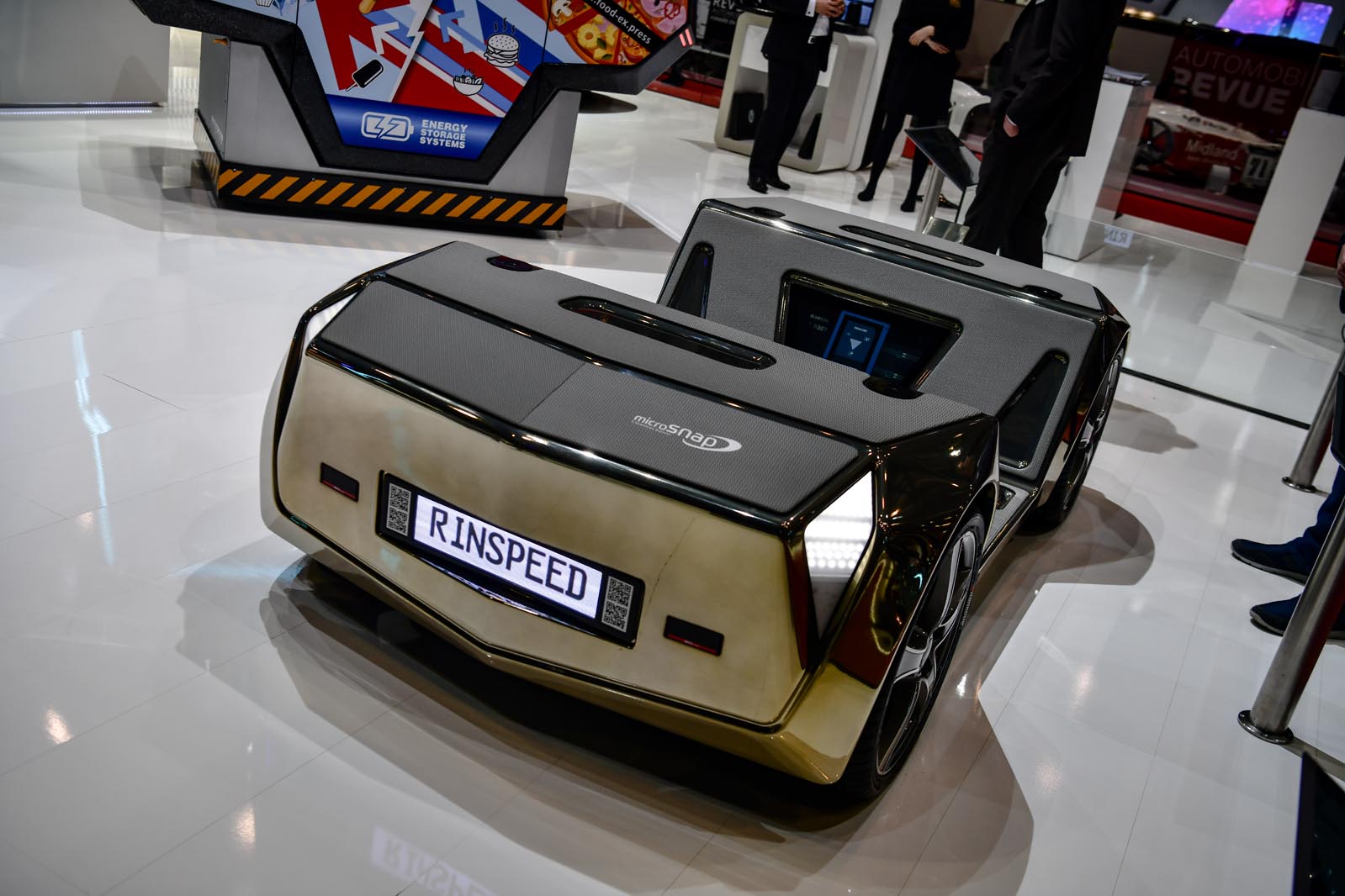 Self-driving Rinspeed concept could streamline urban transport | Autocar